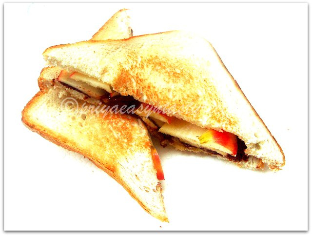 Priya's Versatile Recipes: Nutella & Apple Sandwich