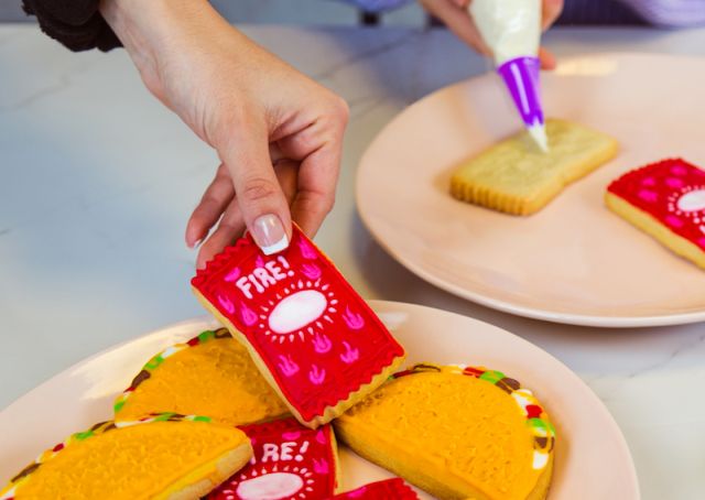 Taco Bell's New Cookie Cutters Let You Make Cookies That Look Like ...