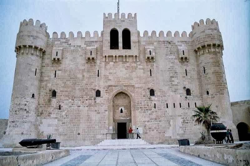 Fort Qaitbey (The Citadel of Qaitbey) in alexandria ~ a tour guide