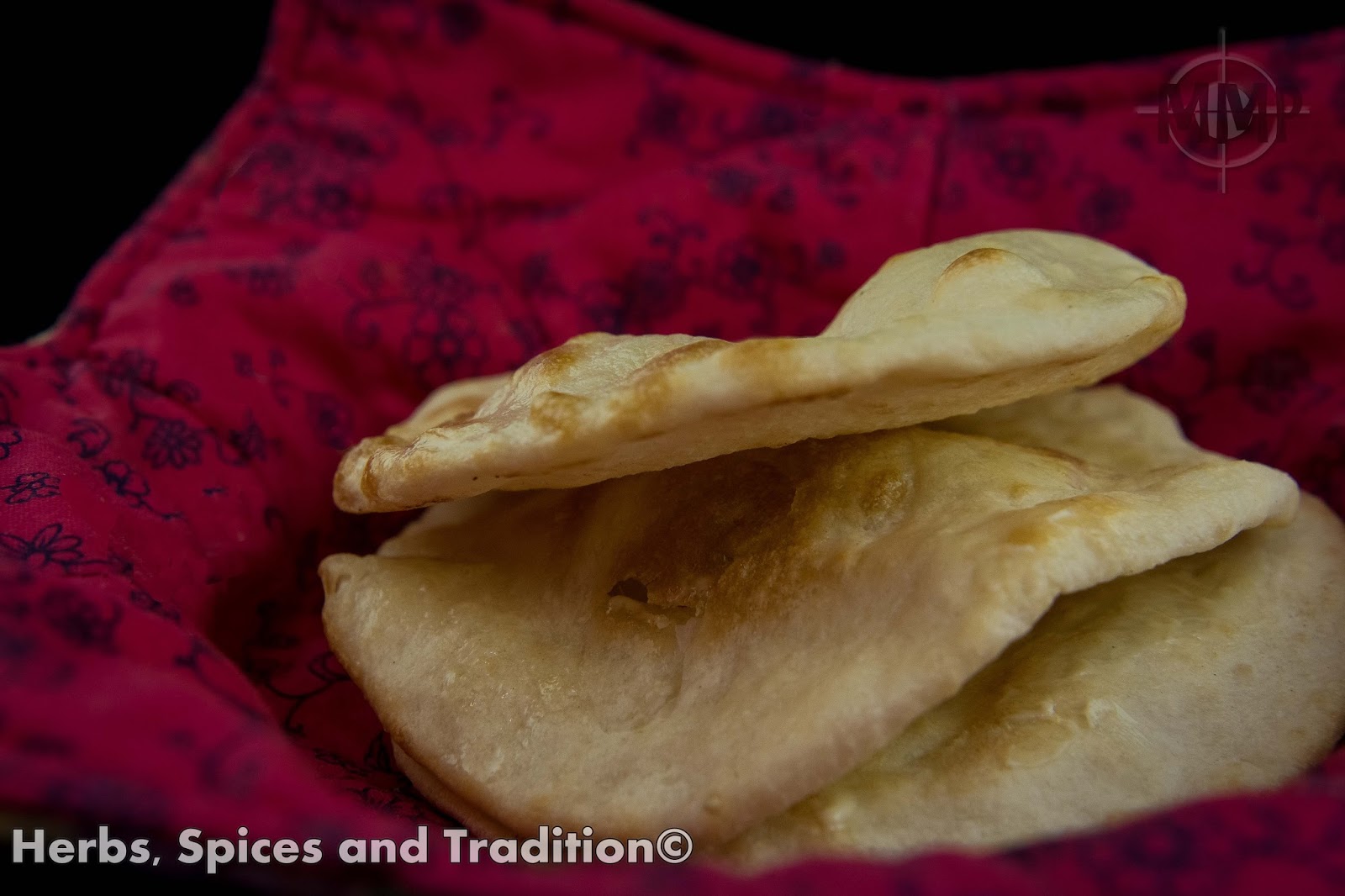 Herbs, Spices and Tradition: INSTANT NAAN