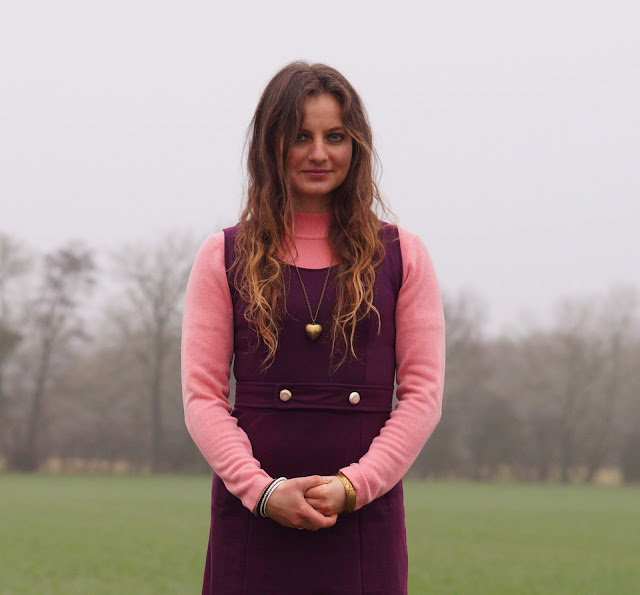 Pinny - Sophie in the Sticks