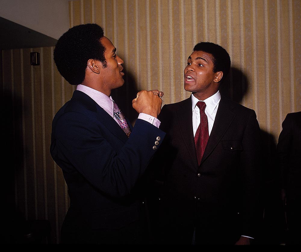 R.I.P Muhammad Ali! Here Are 24 Rare Candid Photographs of Muhammad Ali ...