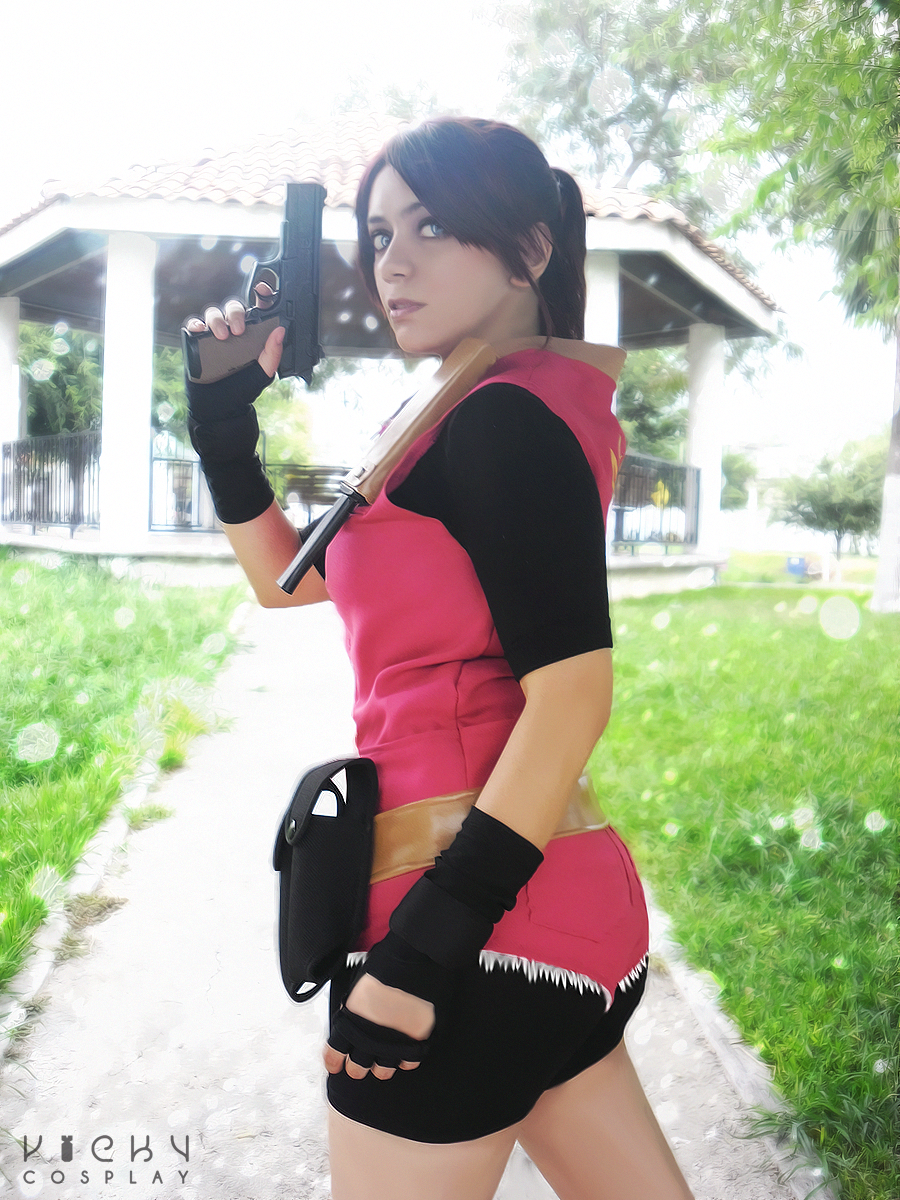 Claire Redfield Lovers: Claire Redfield cosplay - Resident Evil 2