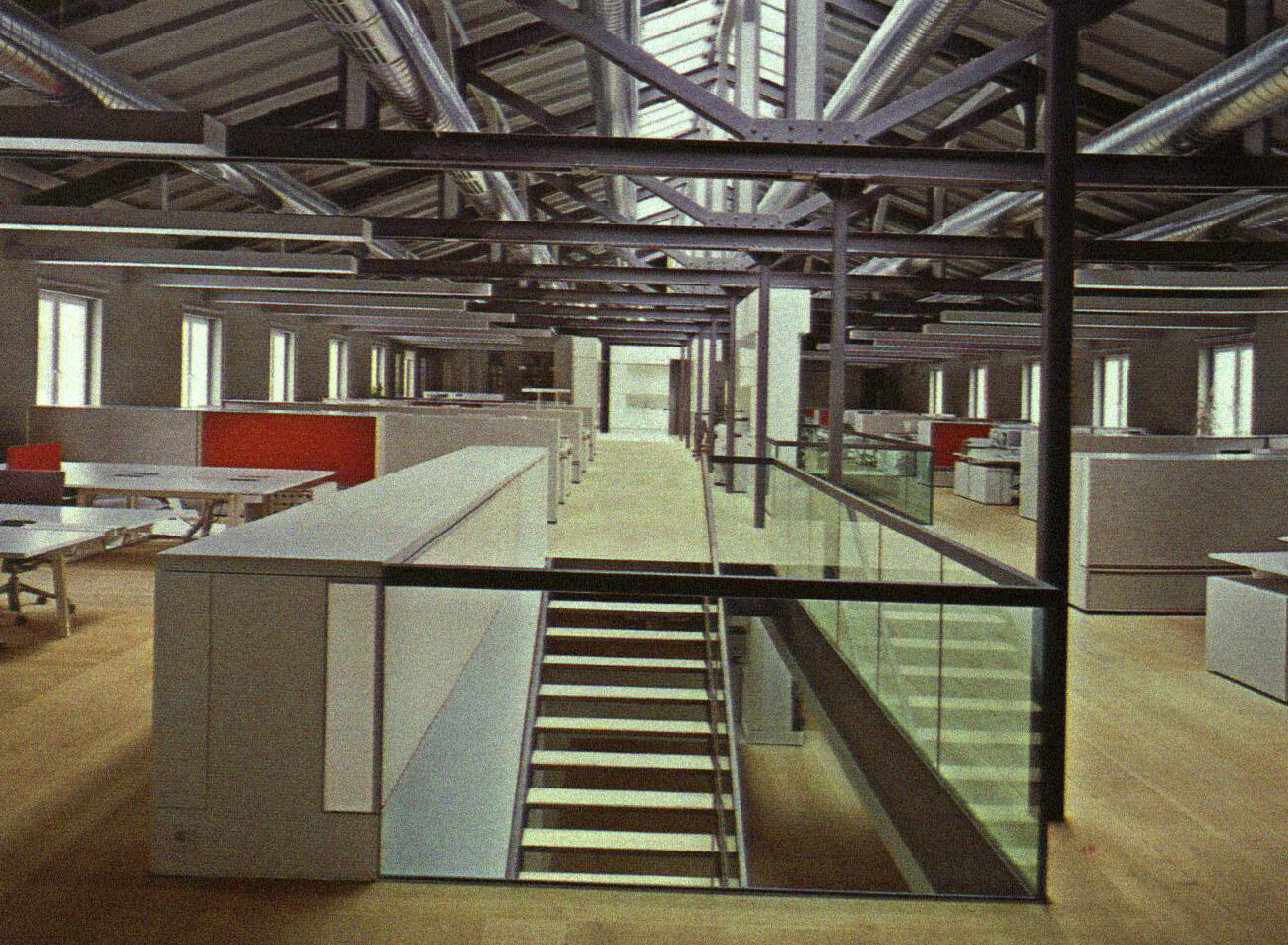 kdjf: Fabrikgebäude in Rehau