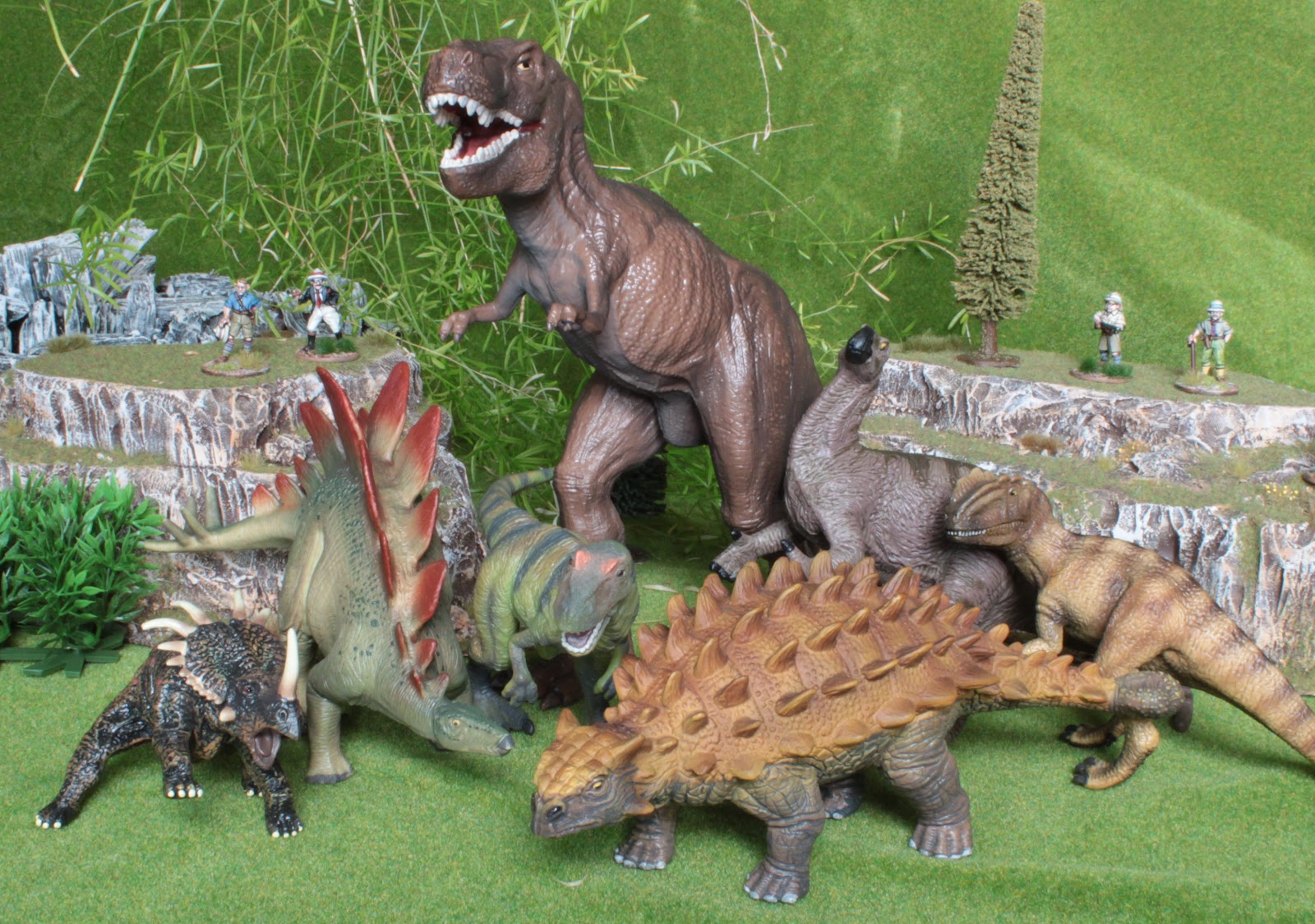 28mm Victorian Warfare: Dinosaur Paddock