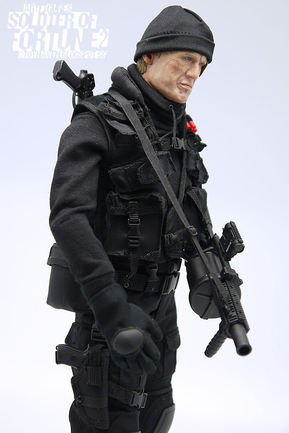toyhaven: Expendables Gunner Jensen (Dolph Lungren) 12" Figure - Art ...