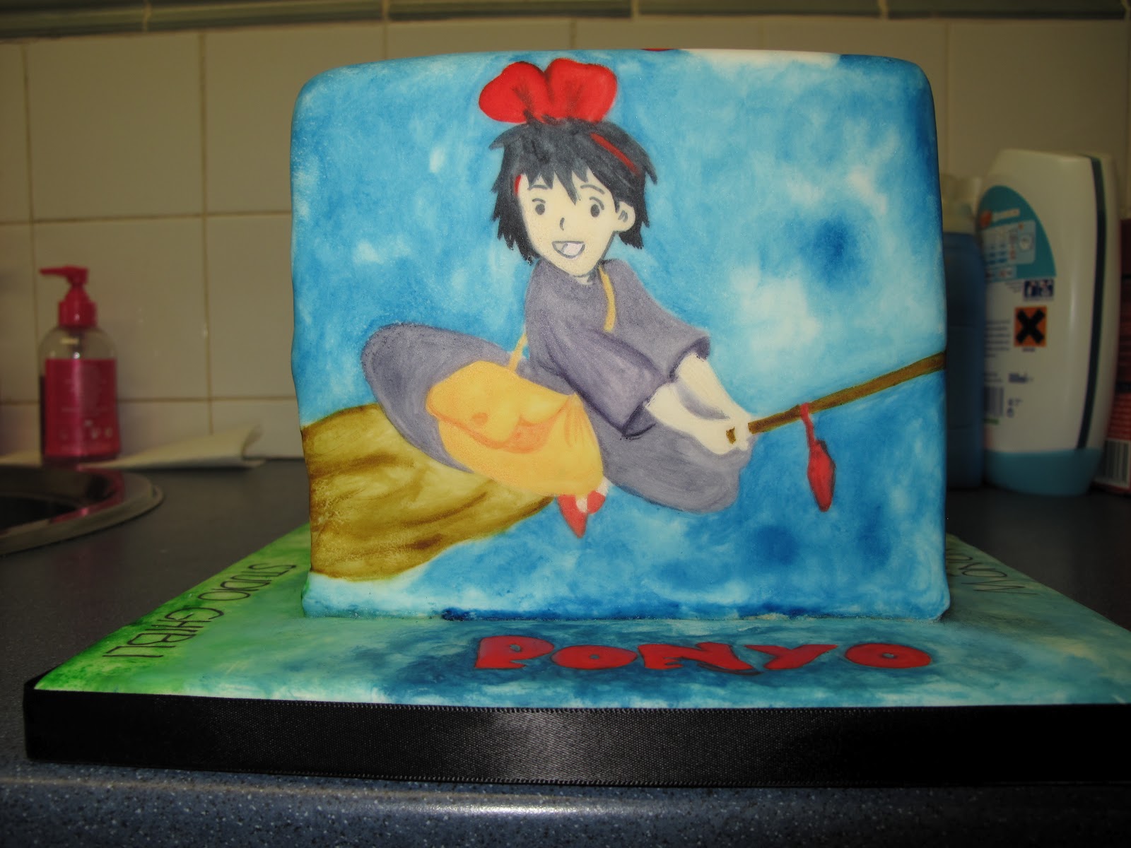 Sue's Cakes: Studio Ghibli Birthday Cake - Tortoro, Ponyo, Howls Moving ...