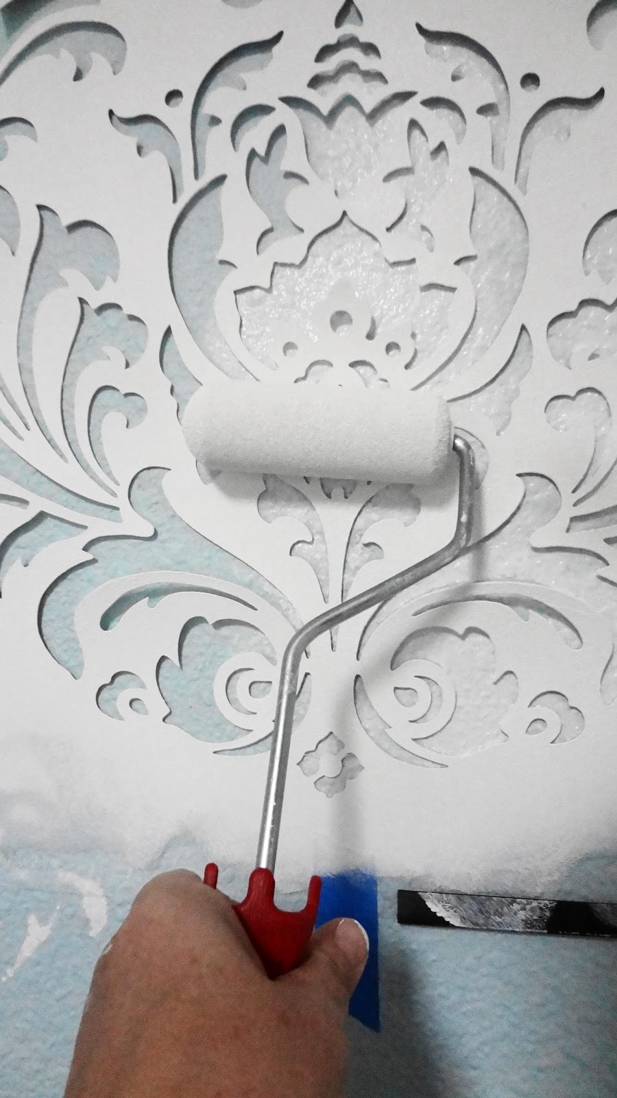 For the love of white: My First Stenciled Wall