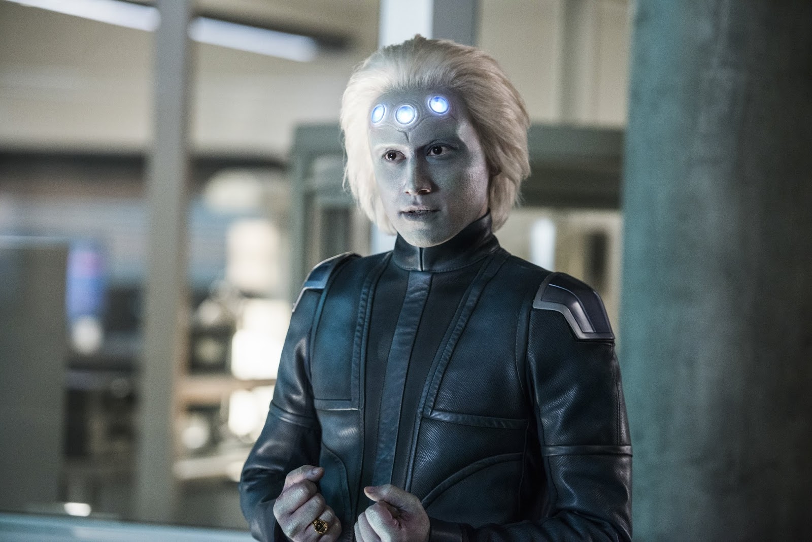 About That "Brainiac 5" Character Design for SUPERGIRL on The CW