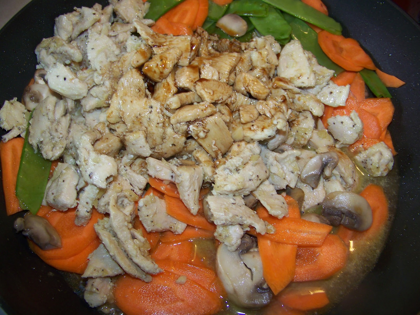 Kitchen Simmer: Chicken and Mushroom Stir Fry