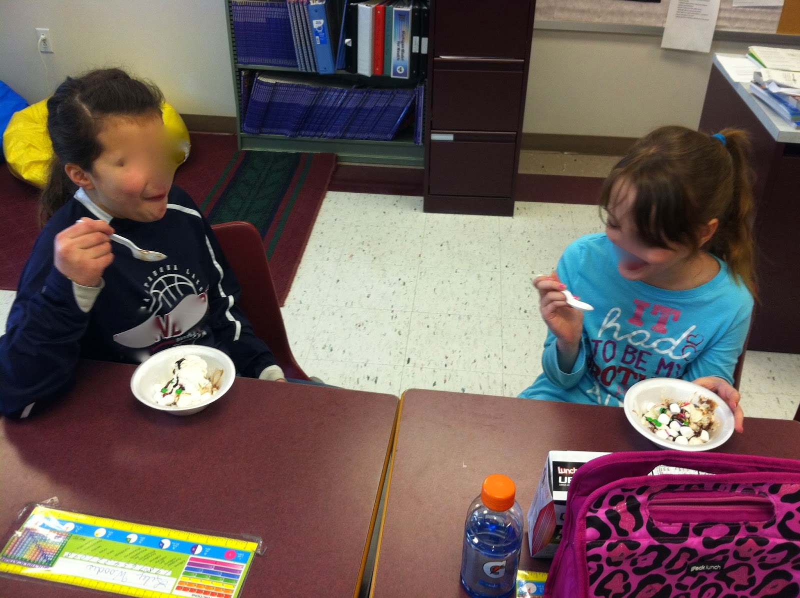 Fourth Grade Flipper: Five for Fraturday and Student Motivation!