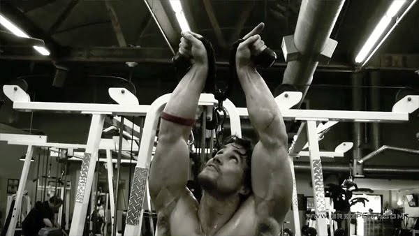 WORKOUT INSPIRATION .NET: Greg Plitt: Triceps Trifecta Workout