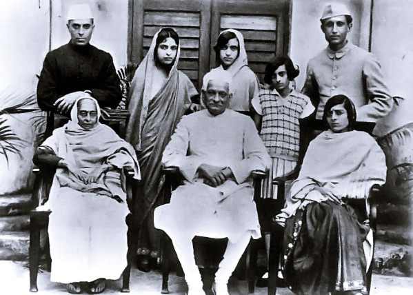 A Truth about gandhi family..: Gandhi Family Tree...an interesting ...