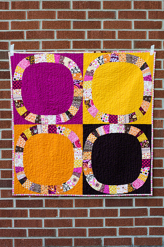 Thar She Sews!: The Sewing Circle: Jeni from In Color Order