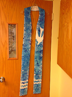 Sew Your Own Clergy Stoles: DIY Baptismal Stole Tutorial (freezer paper ...