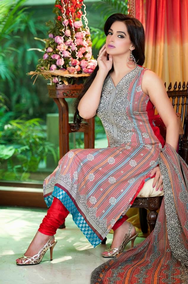 free stars wallpaper: Noor Bukhari HD Wallpaper