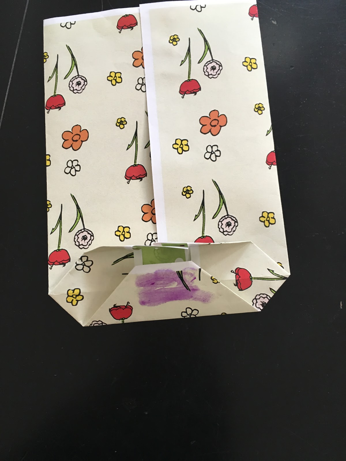 SimpleJoys: Paper Bags