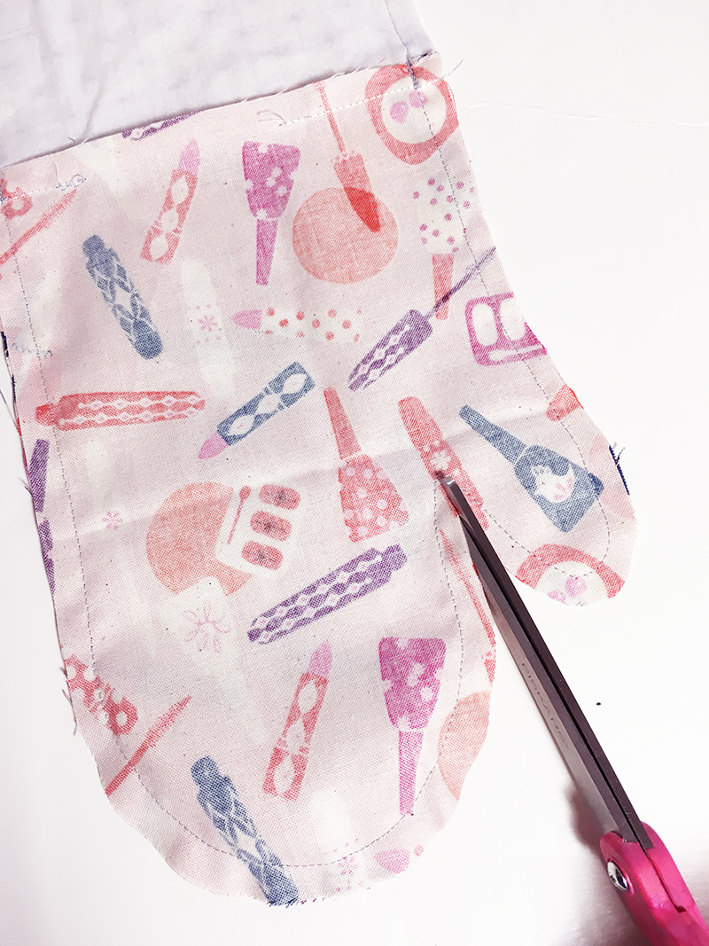 Manicure Mitts Free Project | The Intrepid Thread