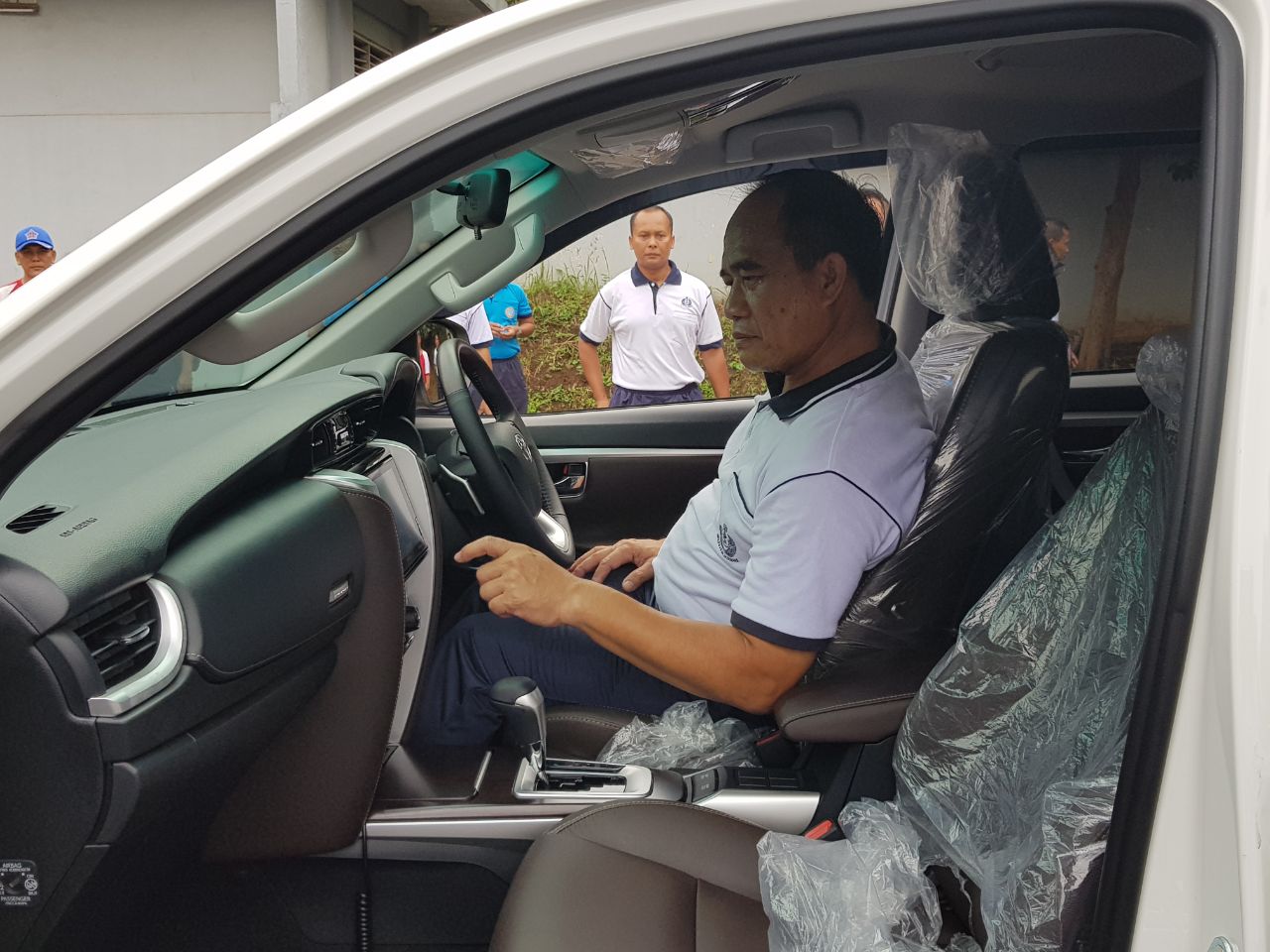 SATUAN POLISI MILITER DENMA MABESAL: MOBIL KAWAL BARU SATUAN POLISI ...