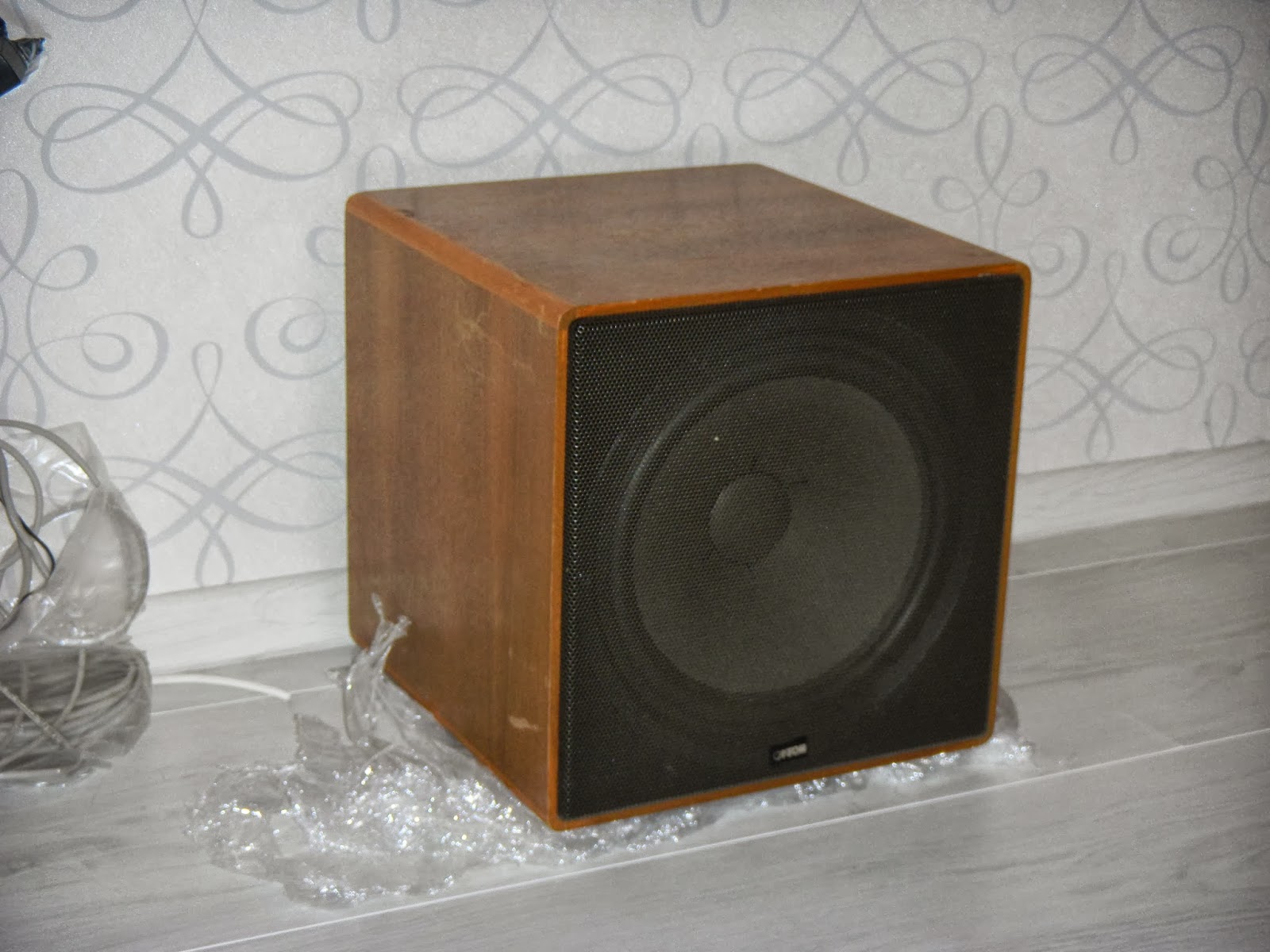 Infrequent Sound [sex.tex] technology: Canton GLS-50 Subwoofer, 1980-1985