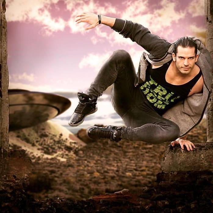 ??Conoces a Albert Valladares?