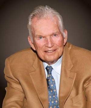 WRLTHD: Billionaire heir to Cargill fortune dies in Calif.