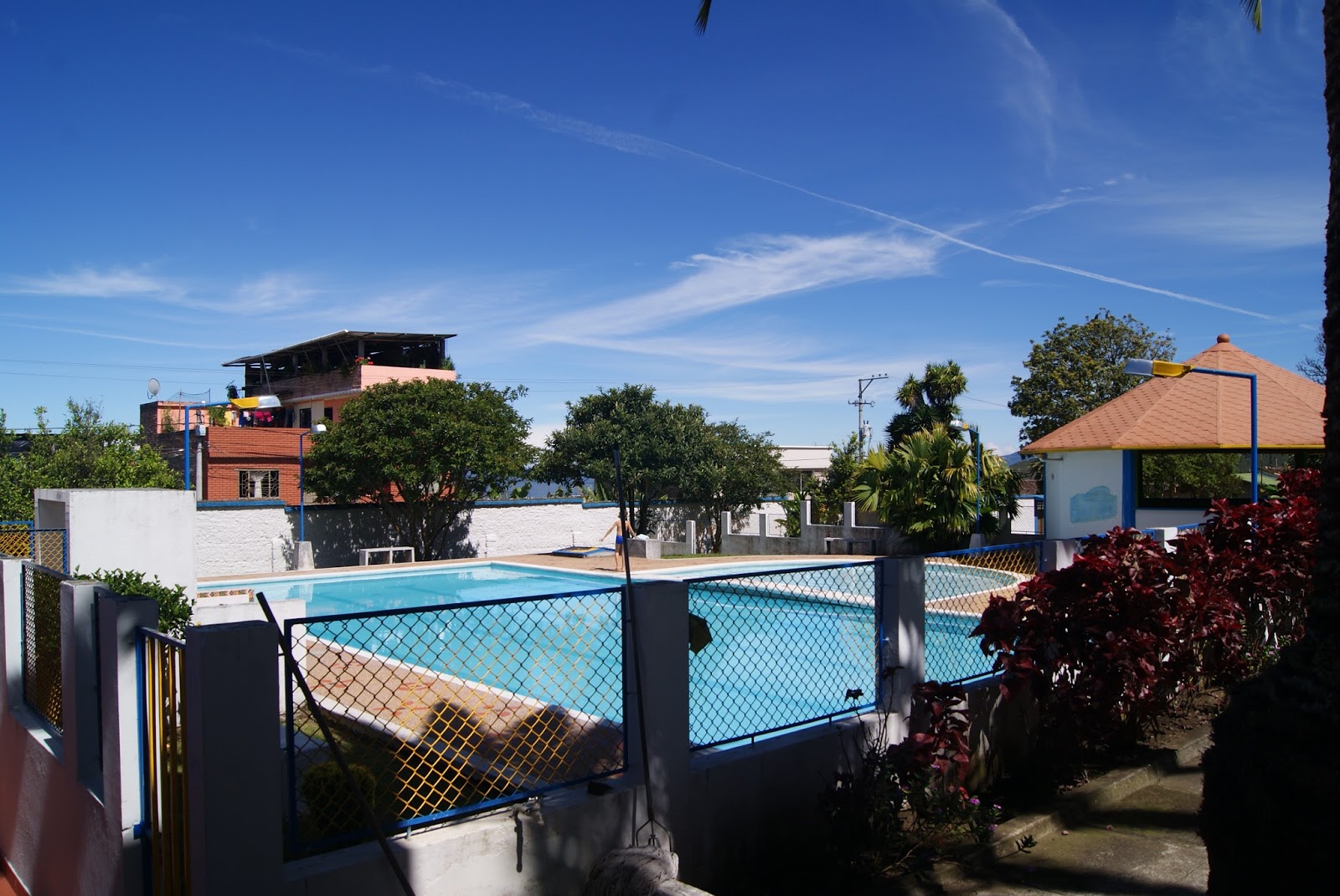 CASA DE ENCUENTROS CHAMPAGNAT CHACHAGUI: CAPACIDAD