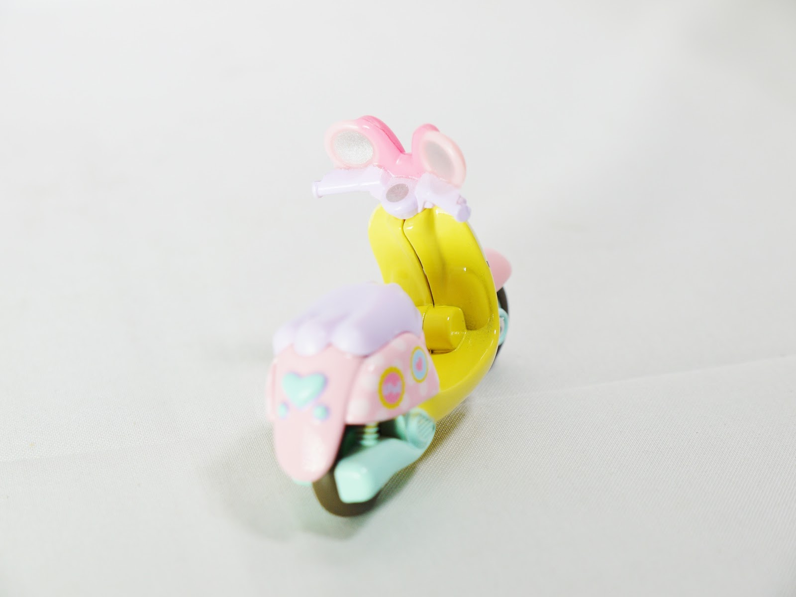 My Toy & Hobby: TOMICA Disney Motors Mickey Diecast Mini Car Figure ...