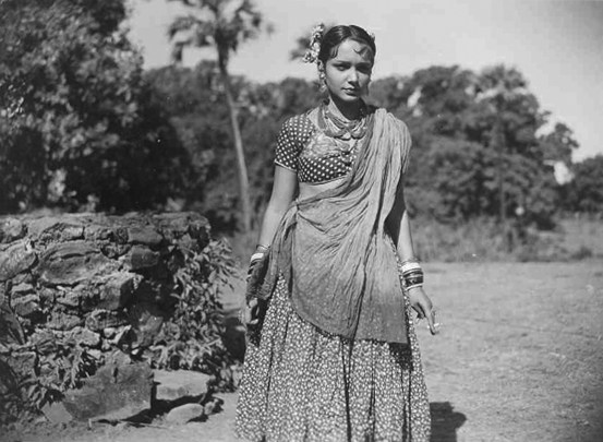 NAKARAJAN: DEVIKA RANI , THE FIRST LADY OF INDIAN CINEMA BORN MARCH 30 ...