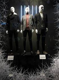 RetailStoreWindows.com: New Look, London