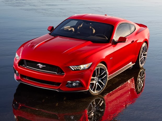 Ford irá leiloar a primeira unidade do novo Mustang e o valor será doado.