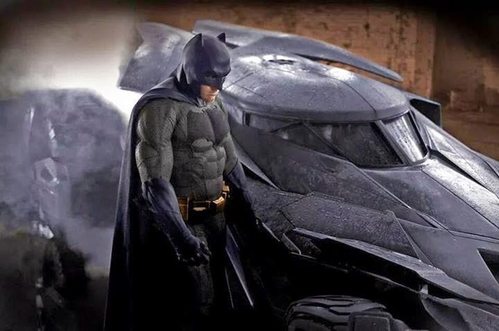 JIMSMASH ! ! !: BAT-FLECK SUIT REVEALED