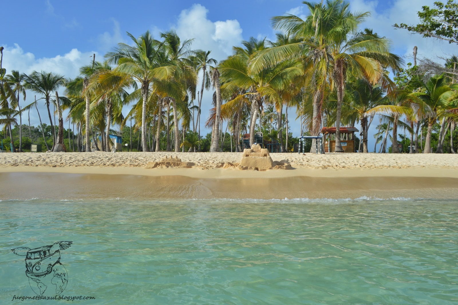 FURGONETA AZUL: PARQUE NACIONAL MORROCOY- CAYO SAL Y CHICHIRIVICHE.
