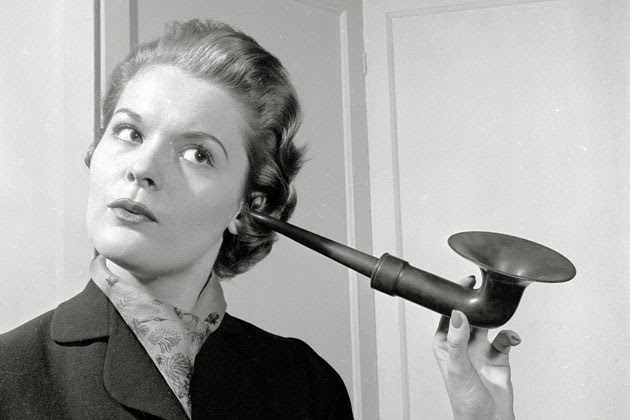 PHOTOBOT!: Hearing Aids as Art