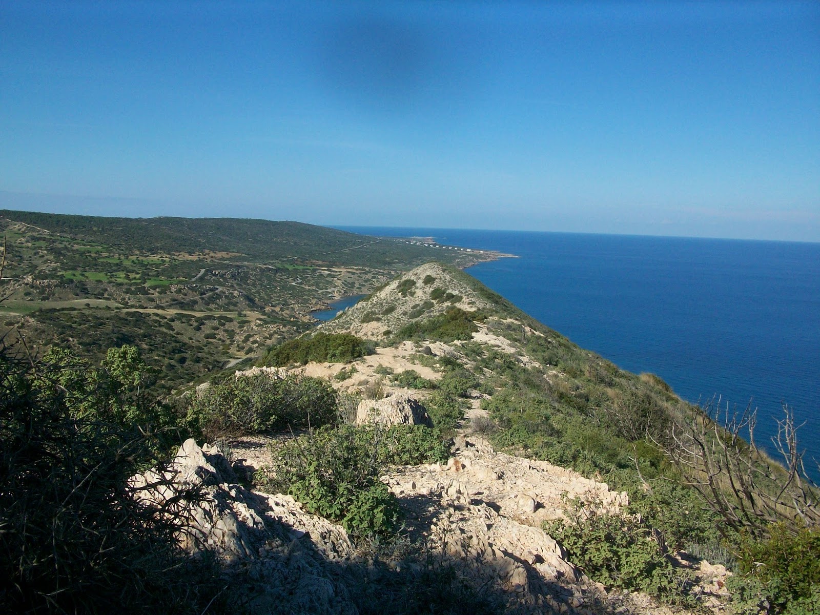 Gölge Gezgin: Cyprus Hiking 04 : Koruçam - Kayalar - Sadrazamköy