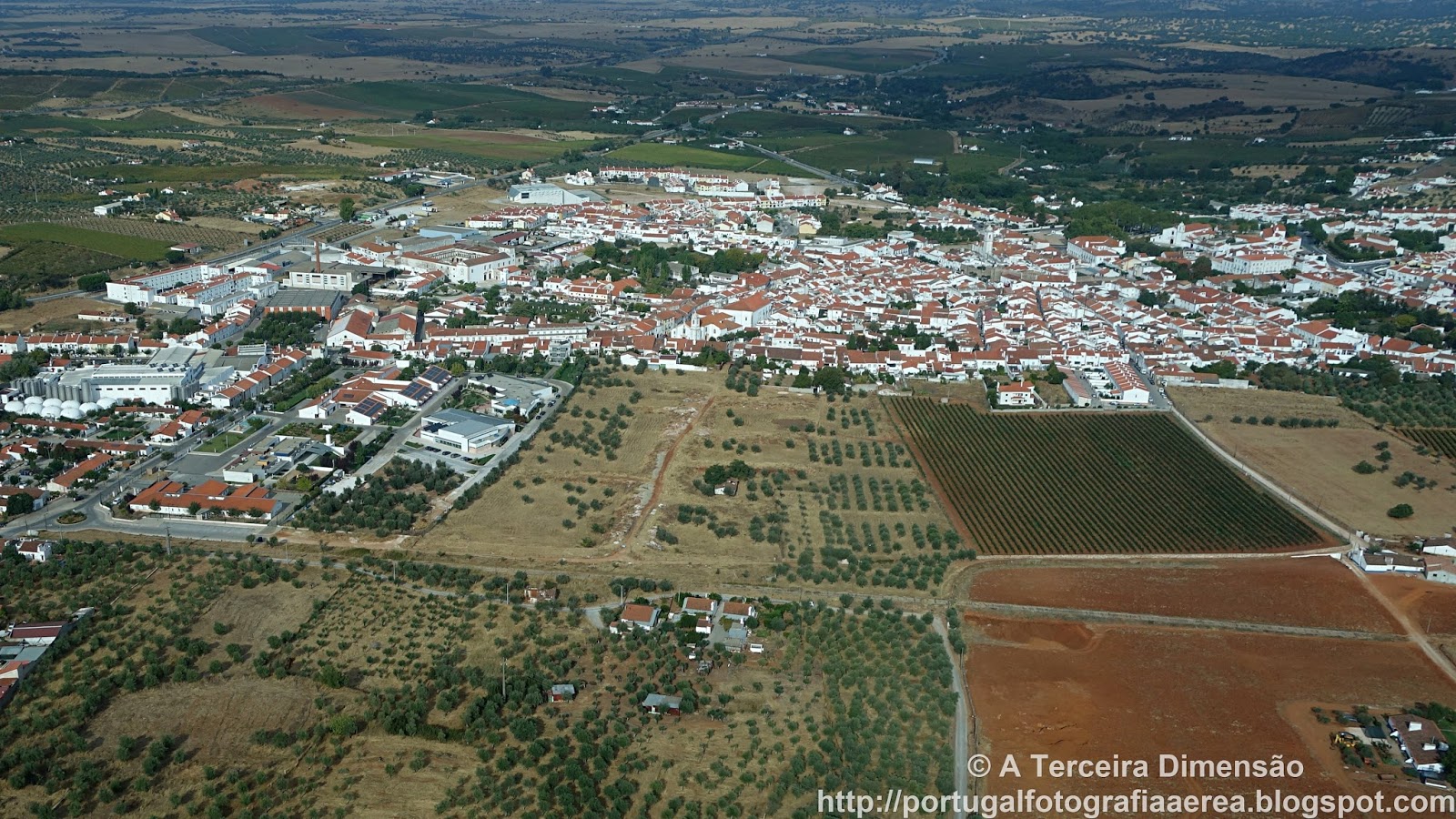 A Terceira Dimensão: Borba