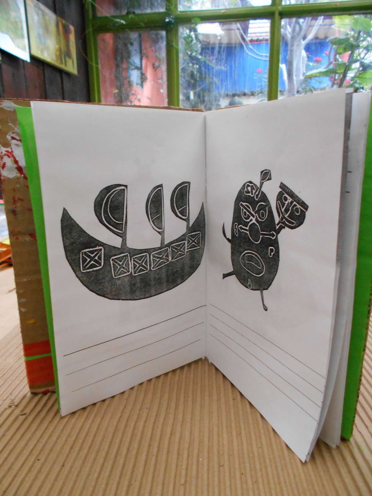 Amapola Cartonera: TALLERES DE CREACIÓN COLECTIVA DE LIBRO CARTONERO en ...