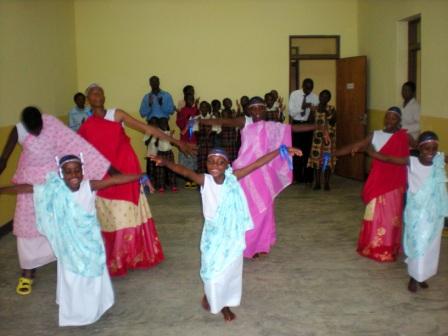 granica mroku i światła: Narracja przez taniec. Tańcząca Rwanda... część 2