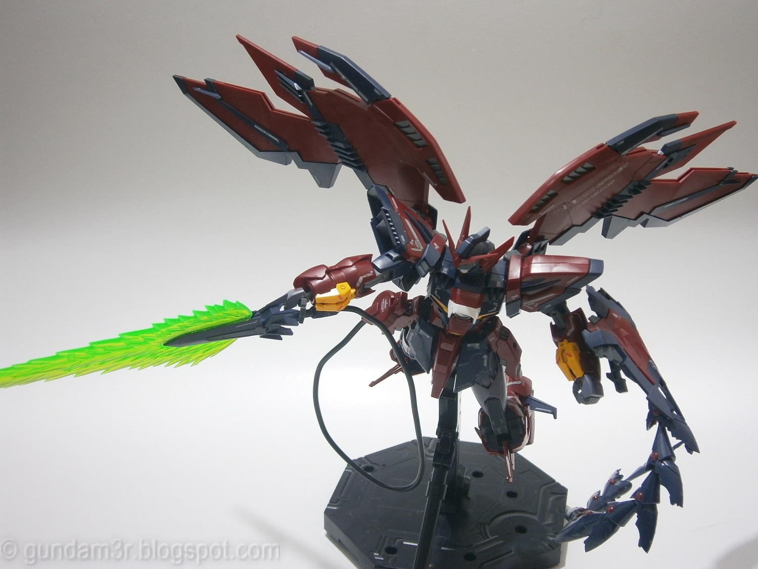 Gundam Epyon MG Review Part 3