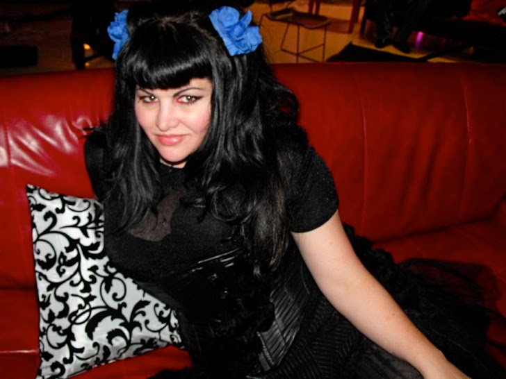 Dominique, Justice and Liam: In Memorium. Dominique Mainon 1970 - 2012