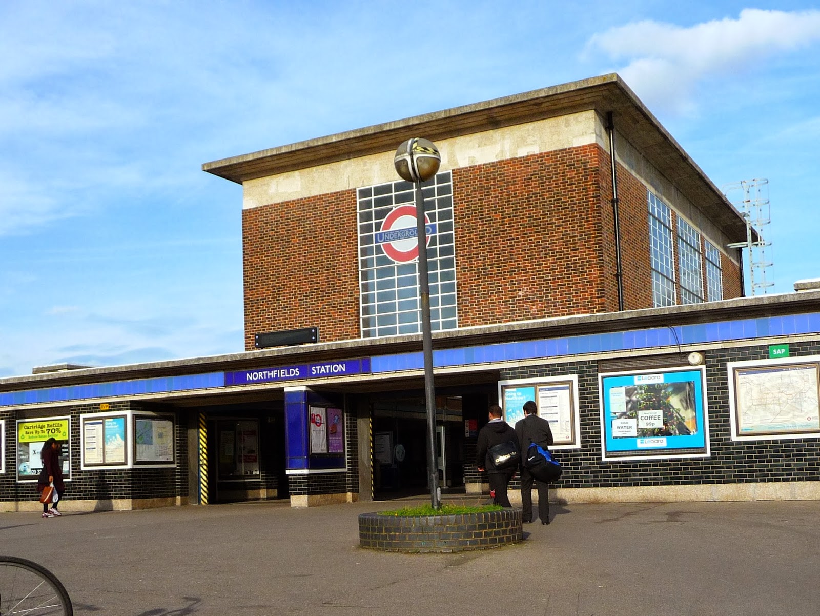 London Underground Towns: Northfields
