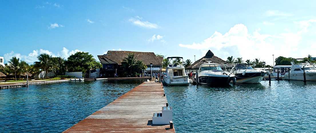 Model Desain Resort yang Unik dan Menarik - DESAIN RUMAH MODERN TERBARU