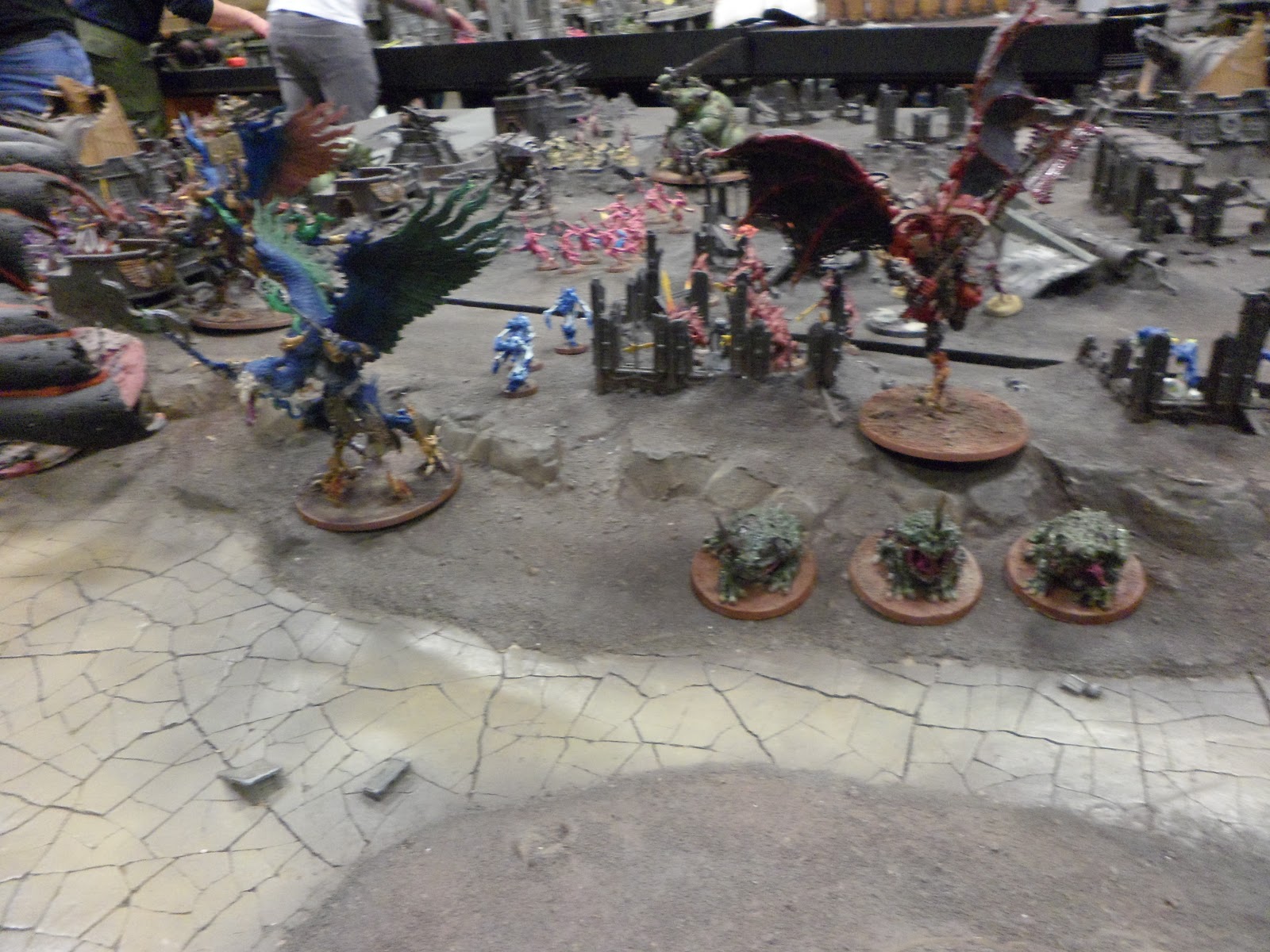 WeeMen: Warhammer World Battle - Relictors SM Vs Daemons 5600pts