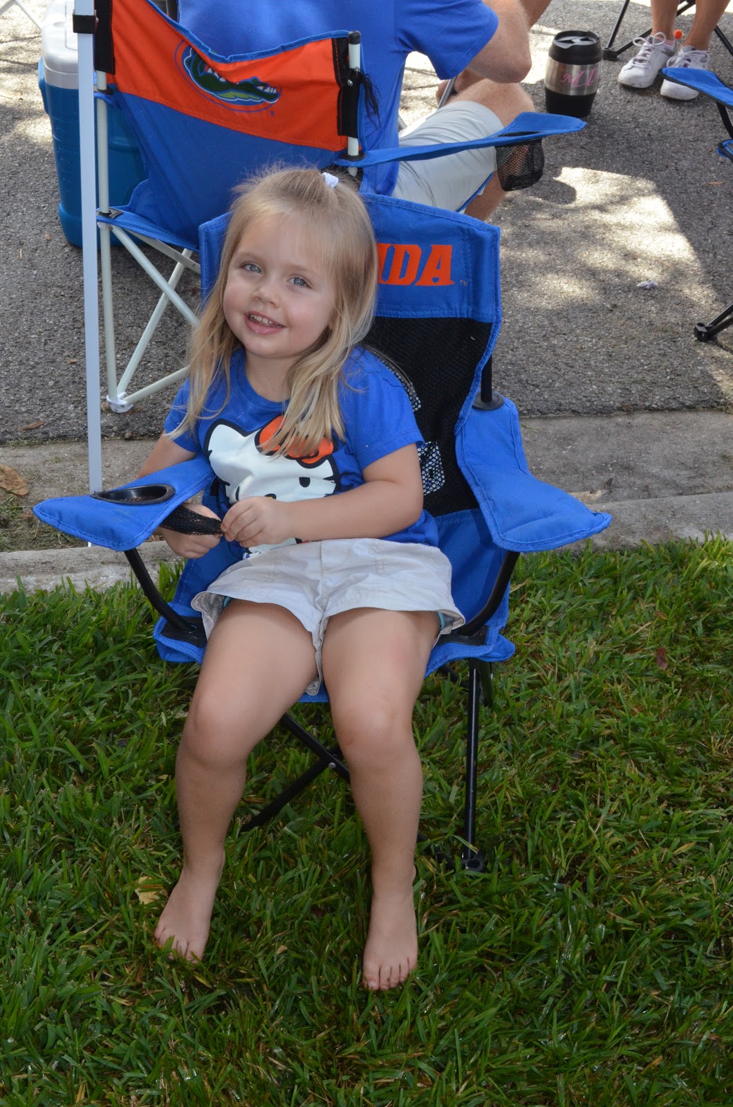 Tailgating with Toddlers - Outdoor Family Fun - Outnumbered 3 to 1