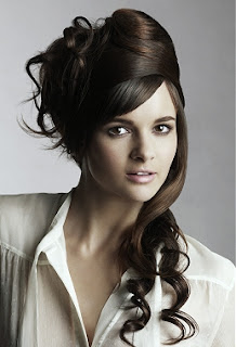 Fashion Trends: 2011 Long Glamorous Hairstyles
