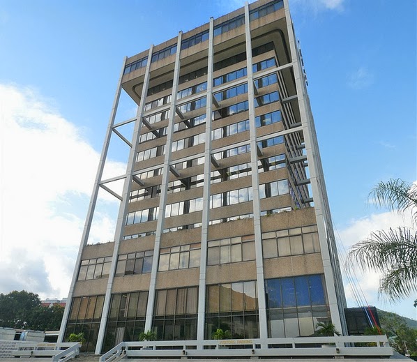 DArlen Projects: IN DEFENSE OF ARCHITECTURE - THE CENTRAL BANK MURAL ...