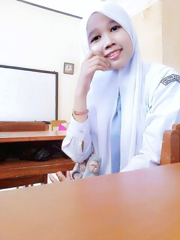 Anti Juwita Abg Sma Surabaya Info Abg Sma Bispak