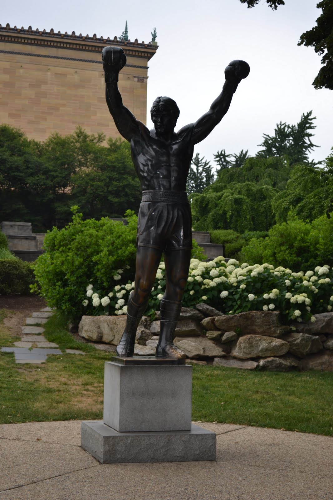 Statues Outside Philadelphia Museum Of Art at Steven Trinkle blog