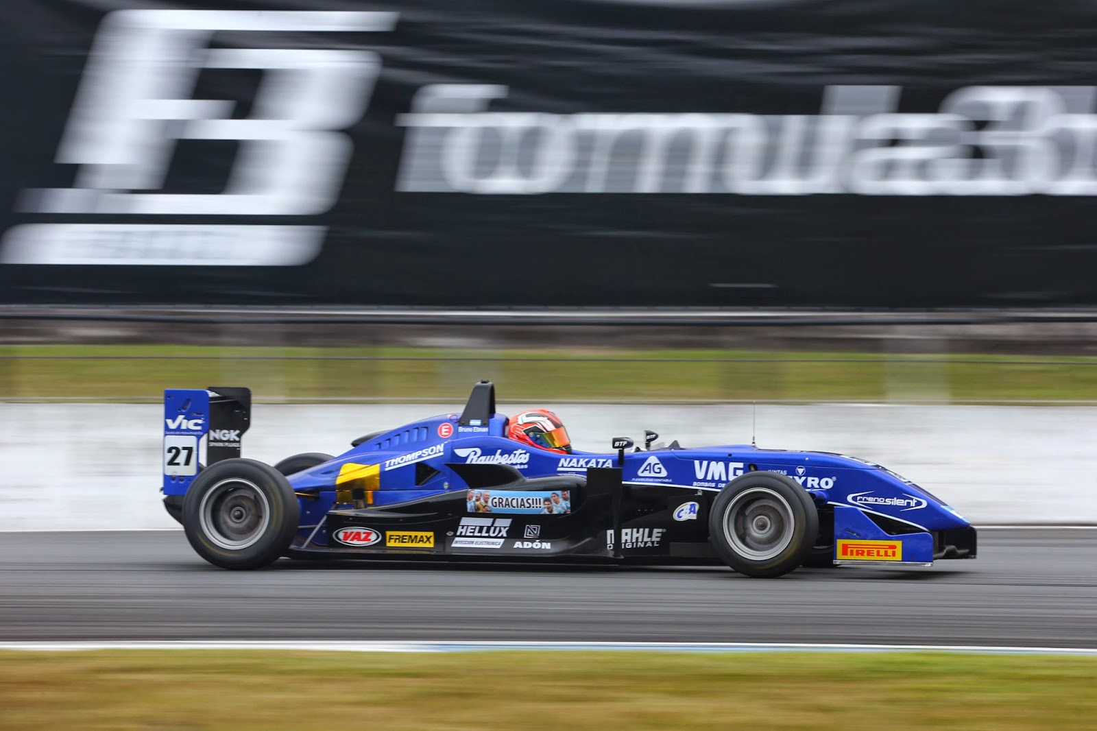 Rogério Lima 23 モータースポーツ: Hitech Racing sai de Curitiba com pódio no ...