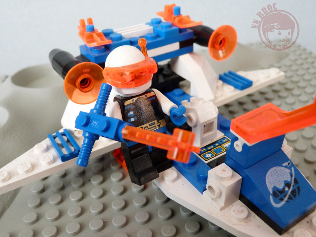 en-broc: Lego 6879 : Blizzard Baron, Ice Planet, 1993